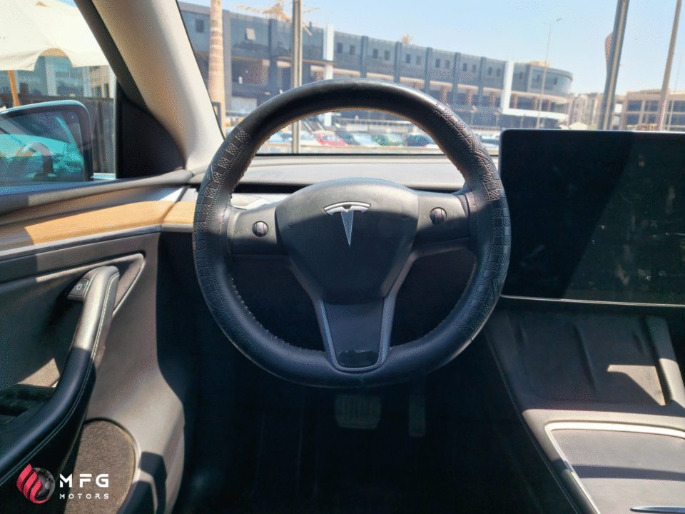 Tesla Model Y 2022 – MFG Motors